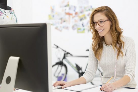 Modelista profissional - Descubra o que é preciso para ser uma!